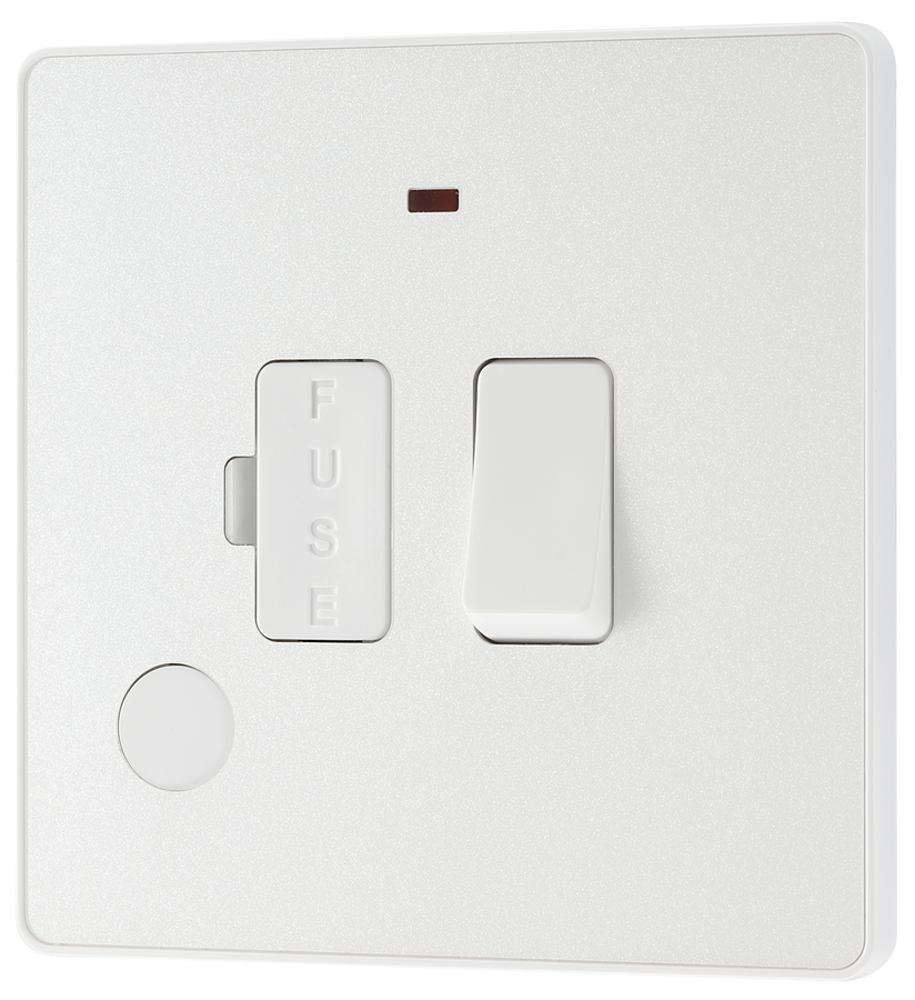 BG PCDCL52W Pearlescent White Evolve 13A Flex Outlet Neon Switched ...