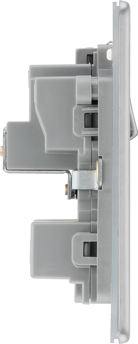 BG FBS99G Flatplate Screwless 15A, 1 Gang Switched Socket, Brushed ...