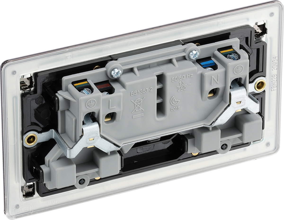 BG FBN22B Nexus Screwless Flat-Plate Double Switched Plug Socket 13A ...