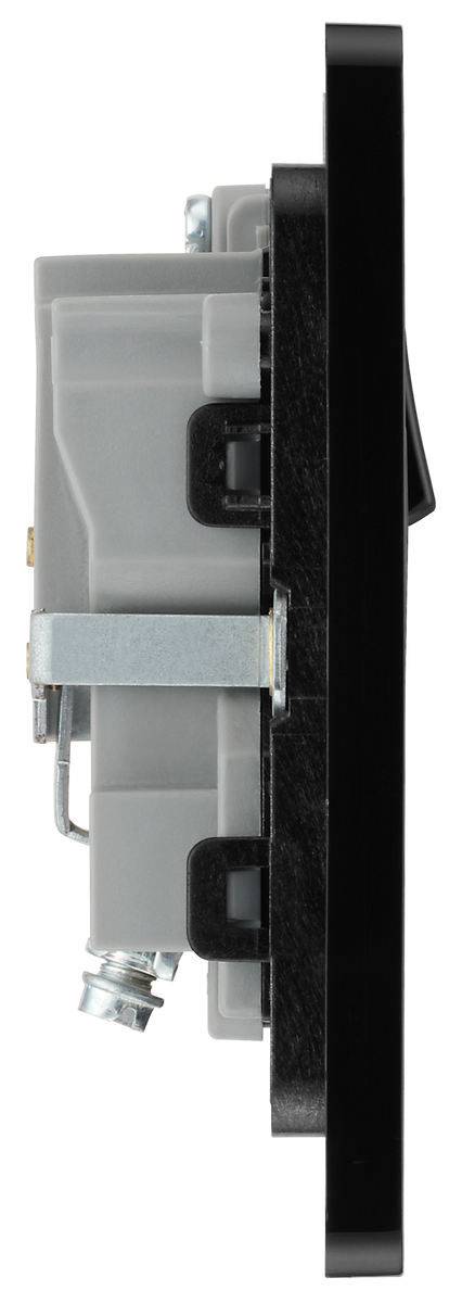 BG Evolve PCDMG21B Matt Grey 1 Gang 13A Switched Socket Outlet-Black ...